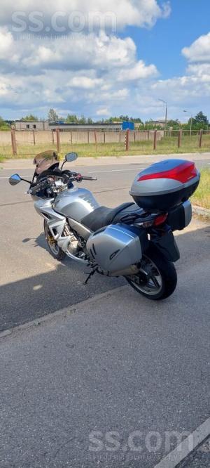 Хонда CBF 1000A 2007 в Даугавпилс, объемом двигателя 1.00 л и пробегом 0 тыс. км за 3400 €, фото 6 на AUTOMOTO.COM.LV