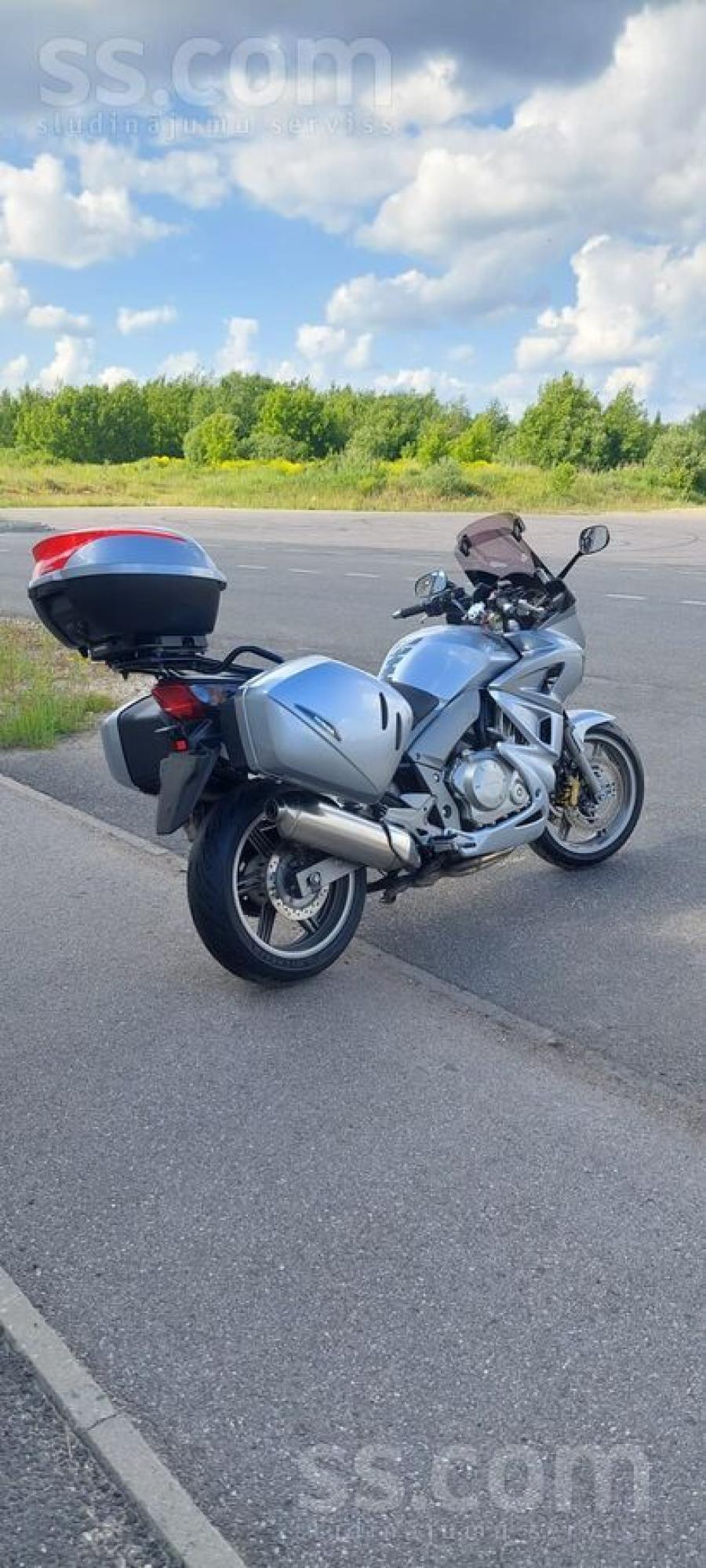Хонда CBF 1000A 2007 в Даугавпилс, объемом двигателя 1.00 л и пробегом 0 тыс. км за 3400 €, фото 9 на AUTOMOTO.COM.LV