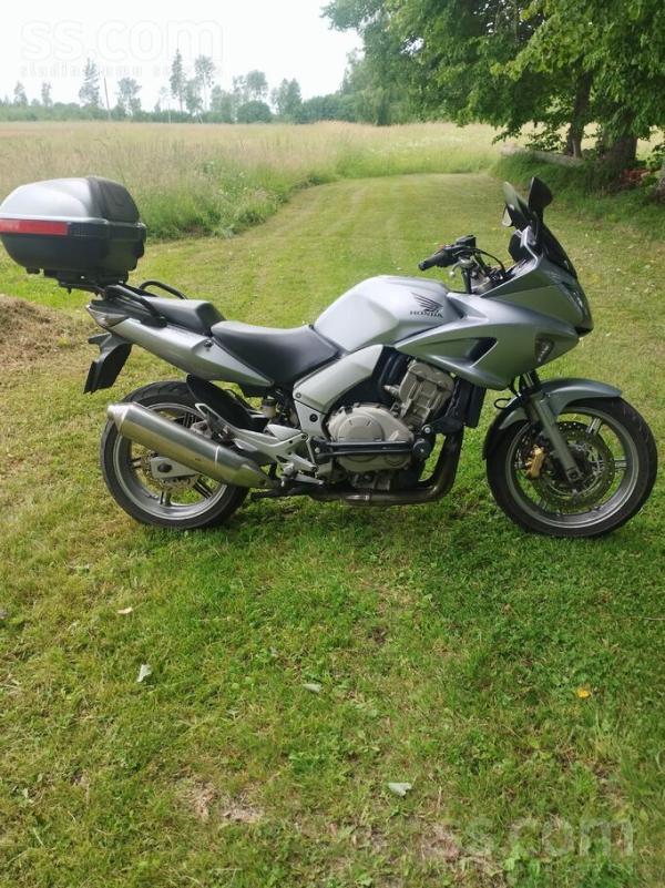 Honda CBF 1000A 2008 in Talsi, with an engine capacity of 1.00 L and mileage of 0 thousand km for 3500 €, photo 1 on AUTOMOTO.COM.LV