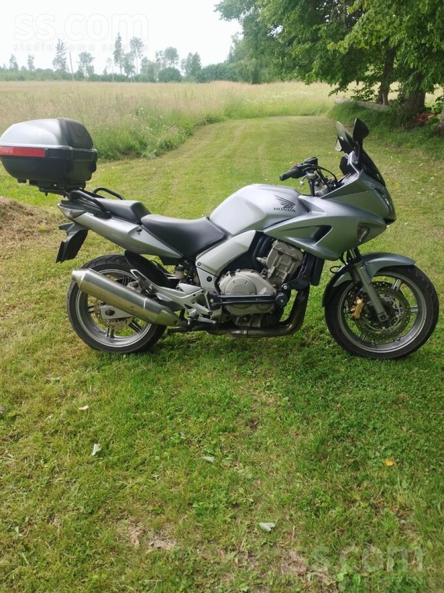 Honda CBF 1000A 2008 in Talsi, with an engine capacity of 1.00 L and mileage of 0 thousand km for 3500 €, photo 1 on AUTOMOTO.COM.LV