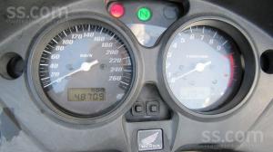 Honda CBF 1000A 2010 Rīga, ar dzinēja tilpumu 1.00 L un nobraukumu 0 tūkst. km par 2750 €, foto 11 vietnē AUTOMOTO.COM.LV