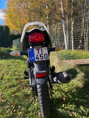 Honda CBF 125M 2013 Rīga, ar dzinēja tilpumu 0.13 L un nobraukumu 0 tūkst. km par 1000 €, foto 3 vietnē AUTOMOTO.COM.LV