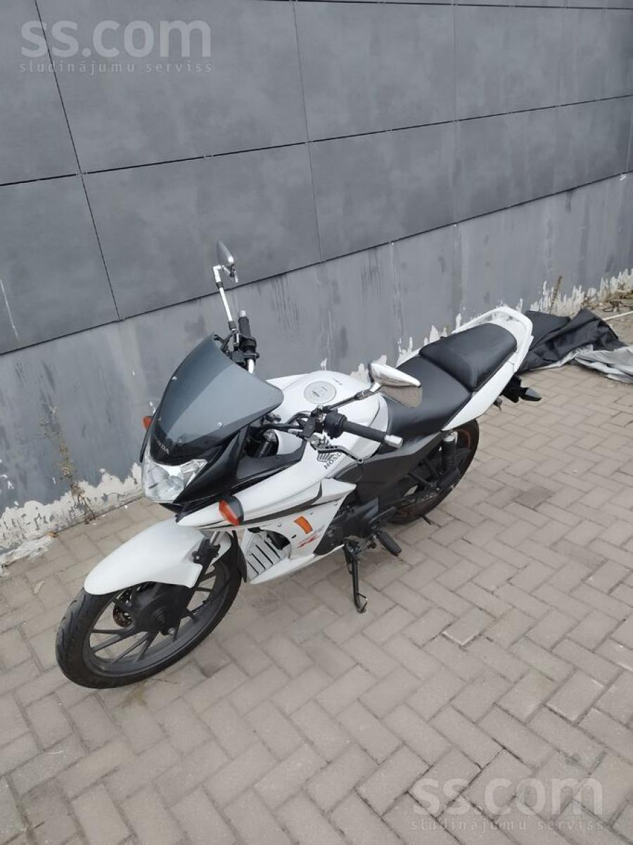 Honda CBF 125M 2015 in Riga, with an engine capacity of 0.13 L and mileage of 0 thousand km for 1800 €, photo 1 on AUTOMOTO.COM.LV