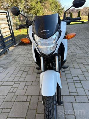 Хонда CBF 125M 2022 в Рига, объемом двигателя 0.13 л и пробегом 0 тыс. км за 2000 €, фото 3 на AUTOMOTO.COM.LV