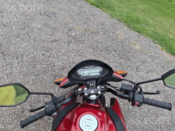 Honda CBF 125M 2022 in Talsi, with an engine capacity of 0.13 L and mileage of 0 thousand km for 2200 €, photo 4 on AUTOMOTO.COM.LV