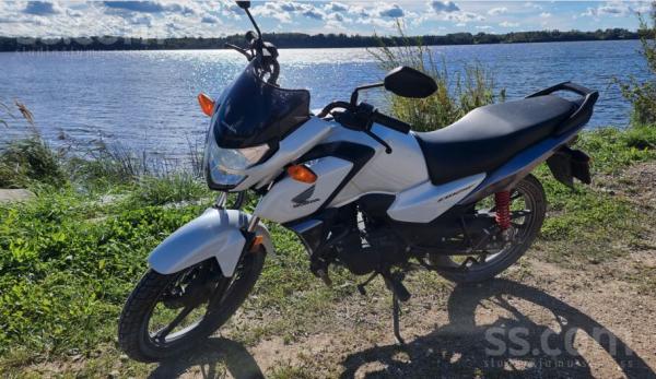 Honda CBF 125M 2023 Rīga, ar dzinēja tilpumu 0.13 L un nobraukumu 0 tūkst. km par 2950 €, foto 1 vietnē AUTOMOTO.COM.LV