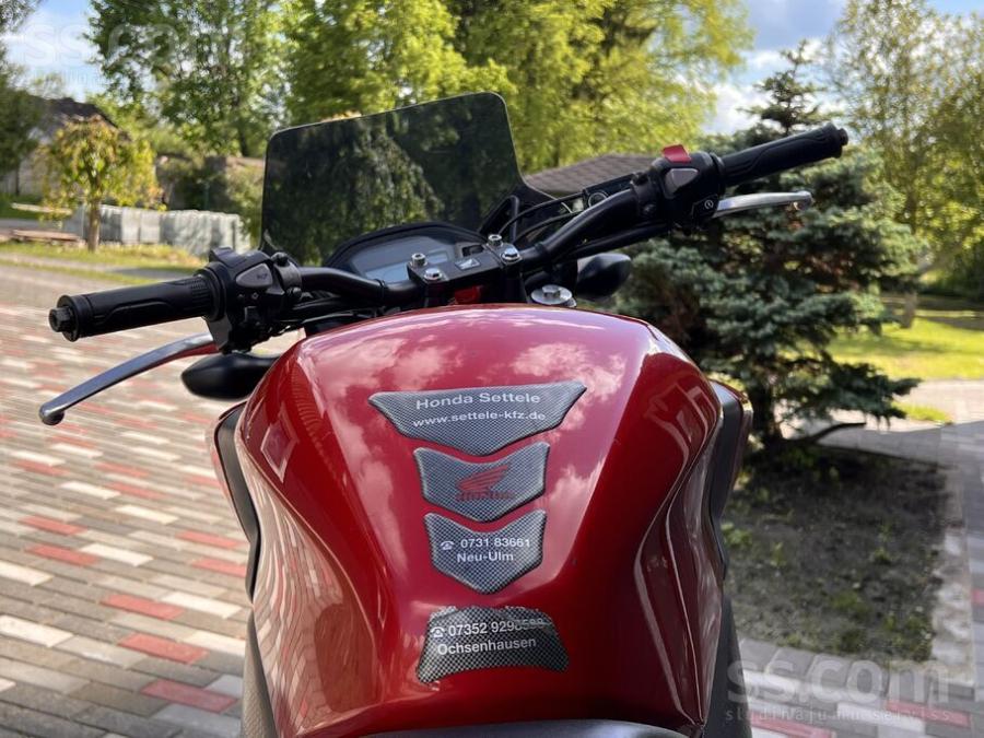 Honda CBF 500 2013 in Riga, with an engine capacity of 0.50 L and mileage of 0 thousand km for 3100 €, photo 5 on AUTOMOTO.COM.LV