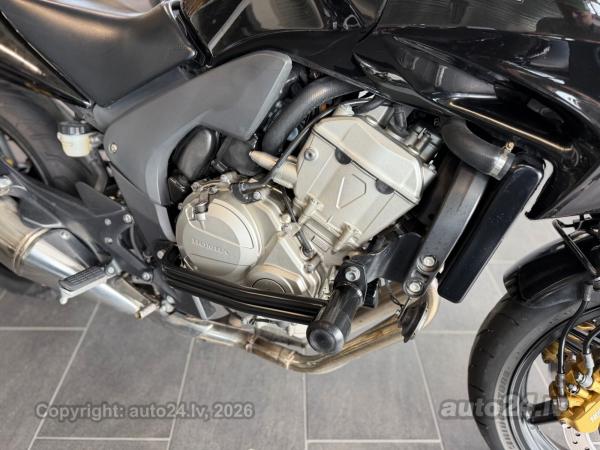 Черный Хонда CBF 600 2011 в Таллин, объемом двигателя 0.60 л и пробегом 44 тыс. км за 3990 €, фото 7 на AUTOMOTO.COM.LV