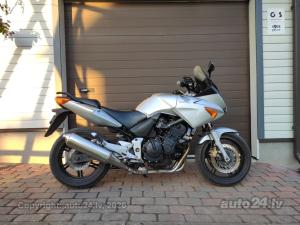 Серый Хонда CBF 600 2005 в Таллин, объемом двигателя 0.60 л и пробегом 38 тыс. км за 2500 €, фото  на AUTOMOTO.COM.LV