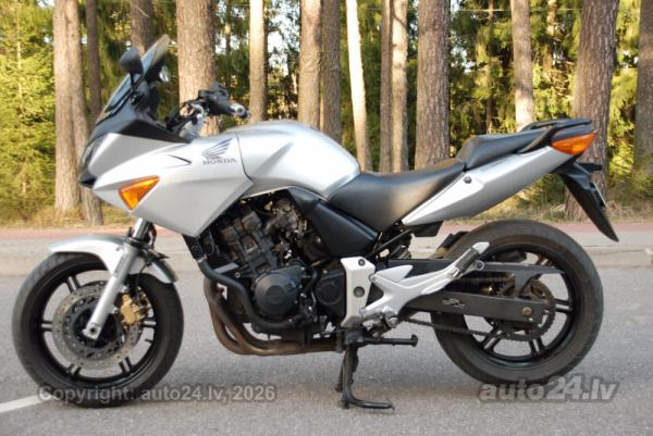 Серый Хонда CBF 600 2005 в Таллин, объемом двигателя 0.60 л и пробегом 38 тыс. км за 2500 €, фото 3 на AUTOMOTO.COM.LV