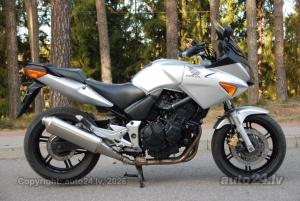 Серый Хонда CBF 600 2005 в Таллин, объемом двигателя 0.60 л и пробегом 38 тыс. км за 2500 €, фото 5 на AUTOMOTO.COM.LV