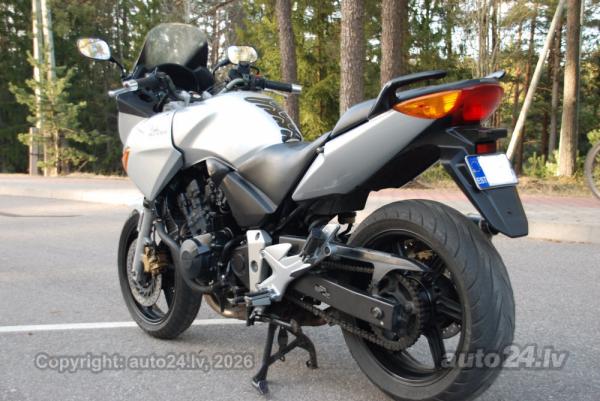 Серый Хонда CBF 600 2005 в Таллин, объемом двигателя 0.60 л и пробегом 38 тыс. км за 2500 €, фото 6 на AUTOMOTO.COM.LV