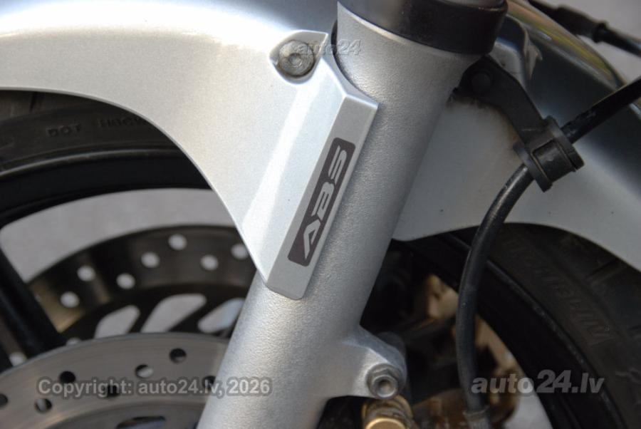 Серый Хонда CBF 600 2005 в Таллин, объемом двигателя 0.60 л и пробегом 38 тыс. км за 2500 €, фото 9 на AUTOMOTO.COM.LV