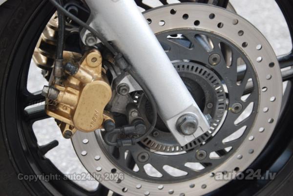 Серый Хонда CBF 600 2005 в Таллин, объемом двигателя 0.60 л и пробегом 38 тыс. км за 2500 €, фото 10 на AUTOMOTO.COM.LV