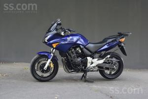 Honda CBF 600 2004 in Riga, with an engine capacity of 0.60 L and mileage of 0 thousand km for 2750 €, photo 5 on AUTOMOTO.COM.LV
