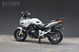Honda CBF 600 2004 in Riga, with an engine capacity of 0.60 L and mileage of 0 thousand km for 2750 €, photo 5 on AUTOMOTO.COM.LV