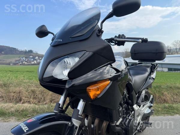 Хонда CBF 600 2005 в Цесис, объемом двигателя 0.60 л и пробегом 0 тыс. км за 2650 €, фото 6 на AUTOMOTO.COM.LV