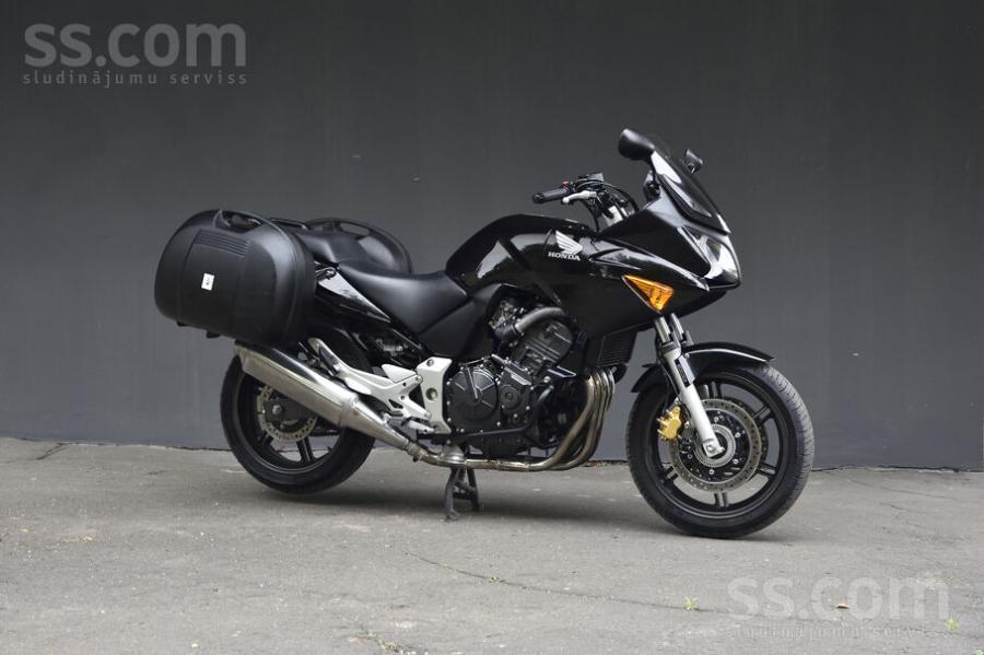 Honda CBF 600 2005 in Riga, with an engine capacity of 0.60 L and mileage of 0 thousand km for 2850 €, photo 1 on AUTOMOTO.COM.LV