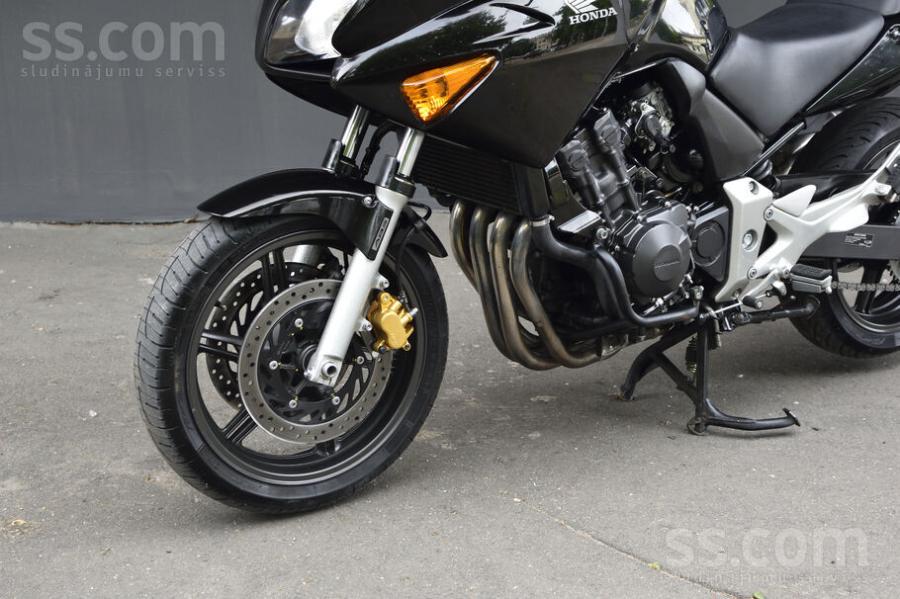Honda CBF 600 2005 in Riga, with an engine capacity of 0.60 L and mileage of 0 thousand km for 2850 €, photo 9 on AUTOMOTO.COM.LV