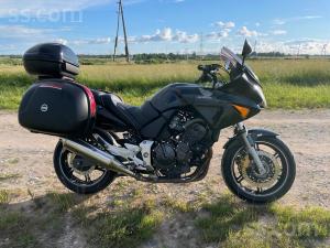 Хонда CBF 600 2005 в Рига, объемом двигателя 0.60 л и пробегом 0 тыс. км за 2500 €, фото  на AUTOMOTO.COM.LV