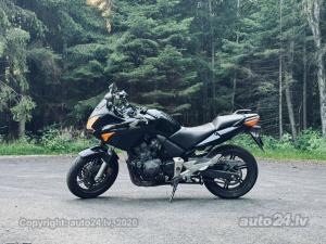 Хонда CBF 600 2005 в Таллин, объемом двигателя 0.60 л и пробегом 25 тыс. км за 2500 €, фото  на AUTOMOTO.COM.LV