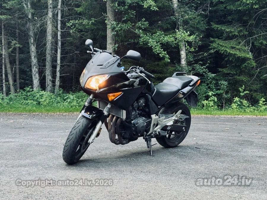 Хонда CBF 600 2005 в Таллин, объемом двигателя 0.60 л и пробегом 25 тыс. км за 2500 €, фото 7 на AUTOMOTO.COM.LV