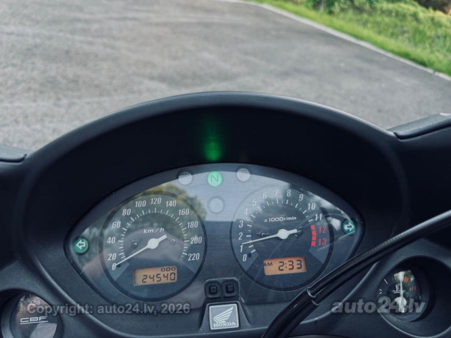 Хонда CBF 600 2005 в Таллин, объемом двигателя 0.60 л и пробегом 25 тыс. км за 2500 €, фото 8 на AUTOMOTO.COM.LV
