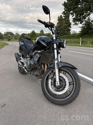 Хонда CBF 600 2005 в Гулбене, объемом двигателя 0.60 л и пробегом 0 тыс. км за 1450 €, фото 3 на AUTOMOTO.COM.LV
