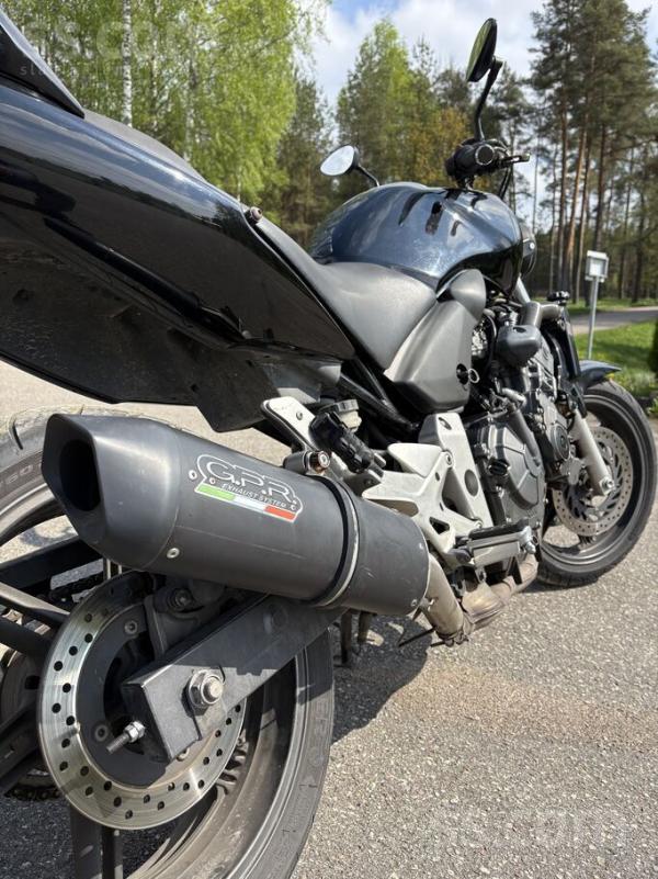 Хонда CBF 600 2006 в Гулбене, объемом двигателя 0.60 л и пробегом 0 тыс. км за 2050 €, фото 3 на AUTOMOTO.COM.LV