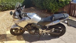 Хонда CBF 600 2007 в Даугавпилс, объемом двигателя 0.60 л и пробегом 0 тыс. км за 2500 €, фото 4 на AUTOMOTO.COM.LV