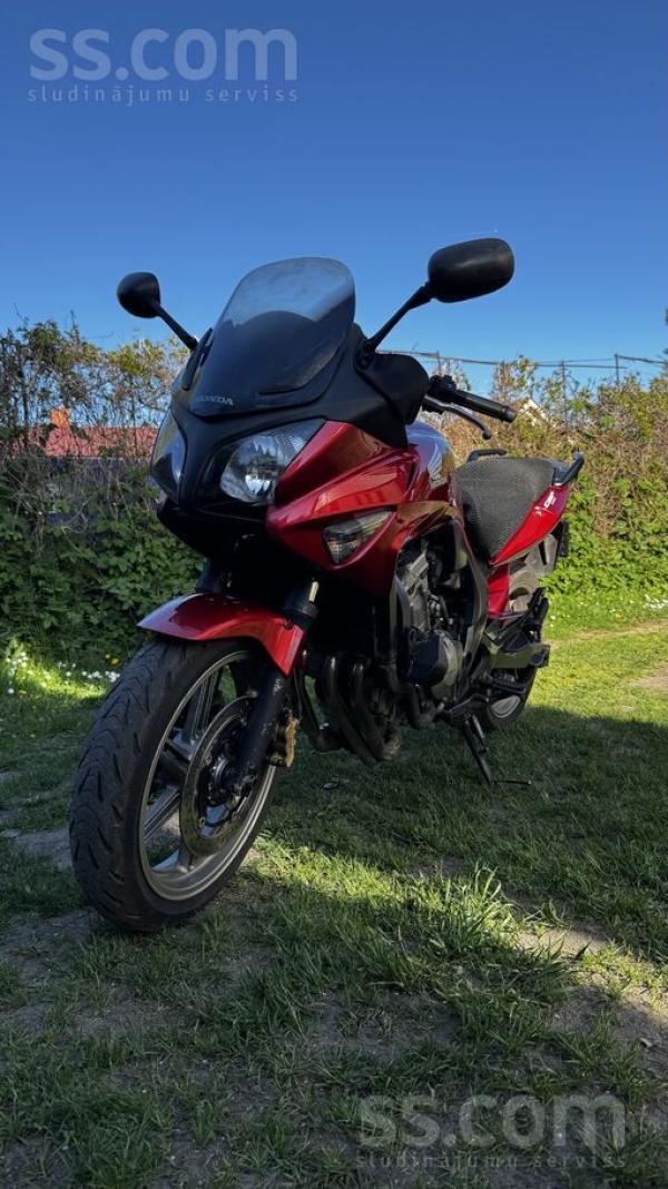 Хонда CBF 600 2008 в Тукумс, объемом двигателя 0.60 л и пробегом 0 тыс. км за 2850 €, фото 1 на AUTOMOTO.COM.LV