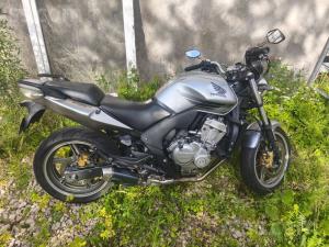 Honda CBF 600 2008 Rīga, ar dzinēja tilpumu 0.60 L un nobraukumu 0 tūkst. km par 2650 €, foto  vietnē AUTOMOTO.COM.LV