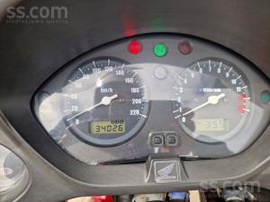 Хонда CBF 600 2008 в Лиепая, объемом двигателя 0.60 л и пробегом 0 тыс. км за 2750 €, фото 7 на AUTOMOTO.COM.LV