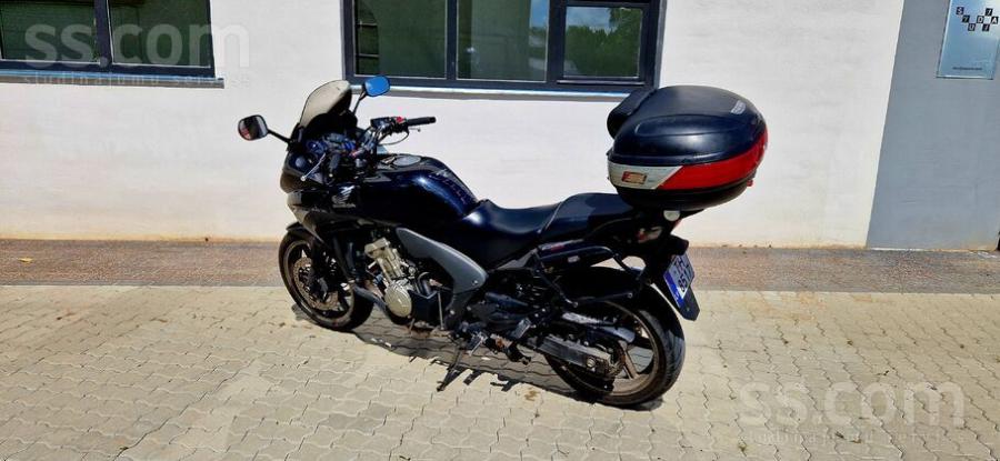 Honda CBF 600 2009 Kuldīga, ar dzinēja tilpumu 0.60 L un nobraukumu 0 tūkst. km par 4000 €, foto 1 vietnē AUTOMOTO.COM.LV
