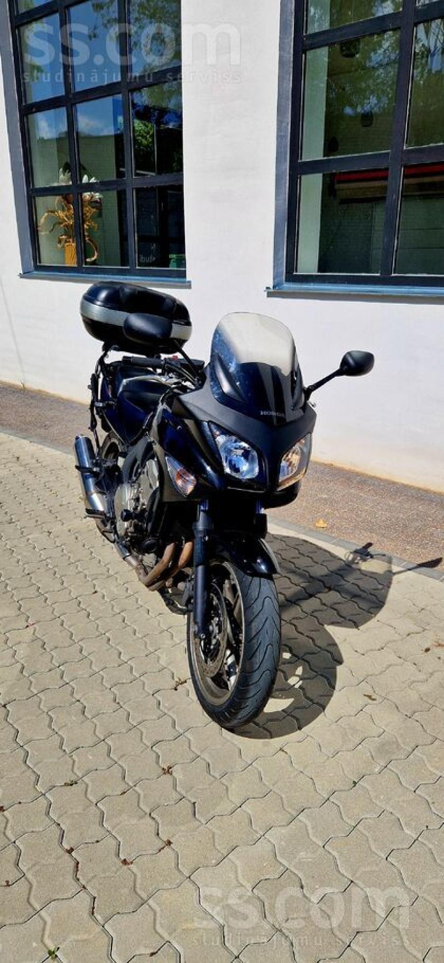 Honda CBF 600 2009 Kuldīga, ar dzinēja tilpumu 0.60 L un nobraukumu 0 tūkst. km par 4000 €, foto 5 vietnē AUTOMOTO.COM.LV