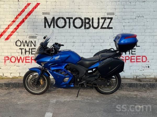 Honda CBF 600 2009 Rīga, ar dzinēja tilpumu 0.60 L un nobraukumu 0 tūkst. km par 4800 €, foto 1 vietnē AUTOMOTO.COM.LV