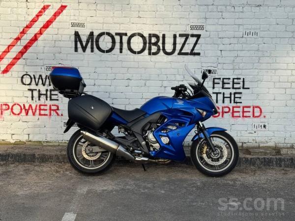 Хонда CBF 600 2009 в Рига, объемом двигателя 0.60 л и пробегом 0 тыс. км за 4800 €, фото 5 на AUTOMOTO.COM.LV