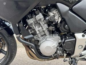 Melns Honda CBF 2005 Viļņa, ar dzinēja tilpumu 0.60 L un nobraukumu 37 tūkst. km par 2299 €, foto 11 vietnē AUTOMOTO.COM.LV