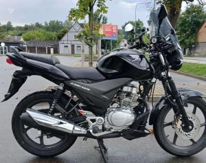 Black Honda CBF 2009 in Vilnius, with an engine capacity of 0.13 L and mileage of 13 thousand km for 1800 €, photo 4 on AUTOMOTO.COM.LV