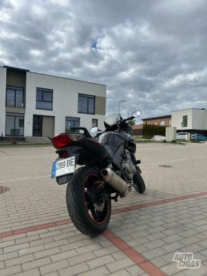 Black Honda CBF 2010 in Vilnius, with an engine capacity of 0.60 L and mileage of 82 thousand km for 2799 €, photo 3 on AUTOMOTO.COM.LV