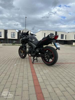 Black Honda CBF 2010 in Vilnius, with an engine capacity of 0.60 L and mileage of 82 thousand km for 2799 €, photo 5 on AUTOMOTO.COM.LV