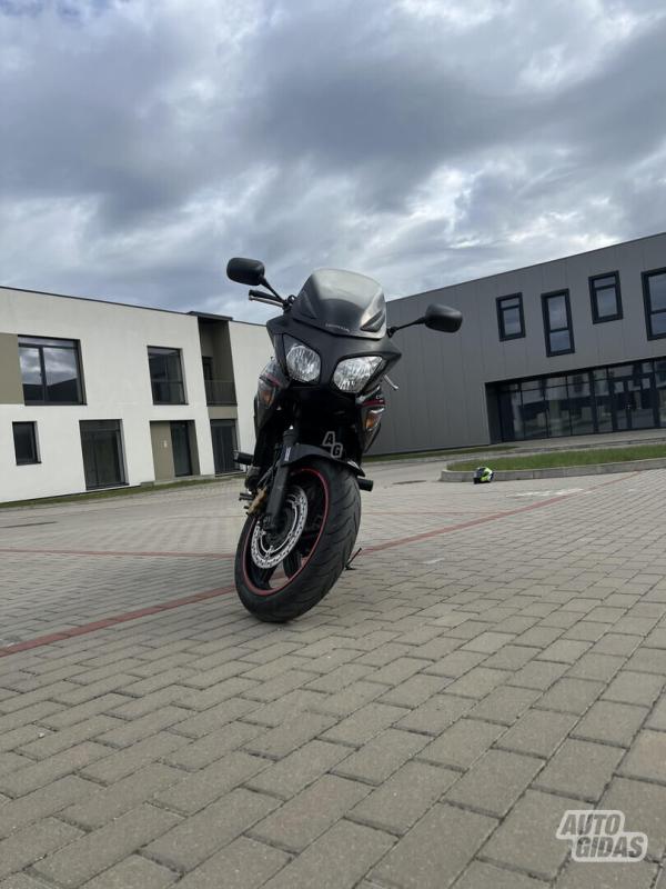 Melns Honda CBF 2010 Viļņa, ar dzinēja tilpumu 0.60 L un nobraukumu 82 tūkst. km par 2799 €, foto 6 vietnē AUTOMOTO.COM.LV