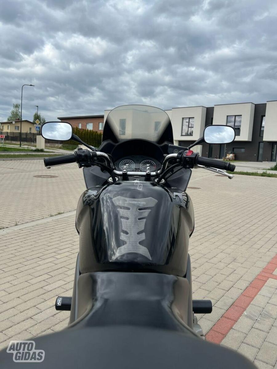 Black Honda CBF 2010 in Vilnius, with an engine capacity of 0.60 L and mileage of 82 thousand km for 2799 €, photo 10 on AUTOMOTO.COM.LV