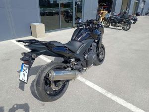 Melns Honda CBF 2011 Šauļi, ar dzinēja tilpumu 1.00 L un nobraukumu 82 tūkst. km par 2900 €, foto 5 vietnē AUTOMOTO.COM.LV