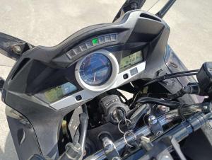Melns Honda CBF 2011 Šauļi, ar dzinēja tilpumu 1.00 L un nobraukumu 82 tūkst. km par 2900 €, foto 11 vietnē AUTOMOTO.COM.LV