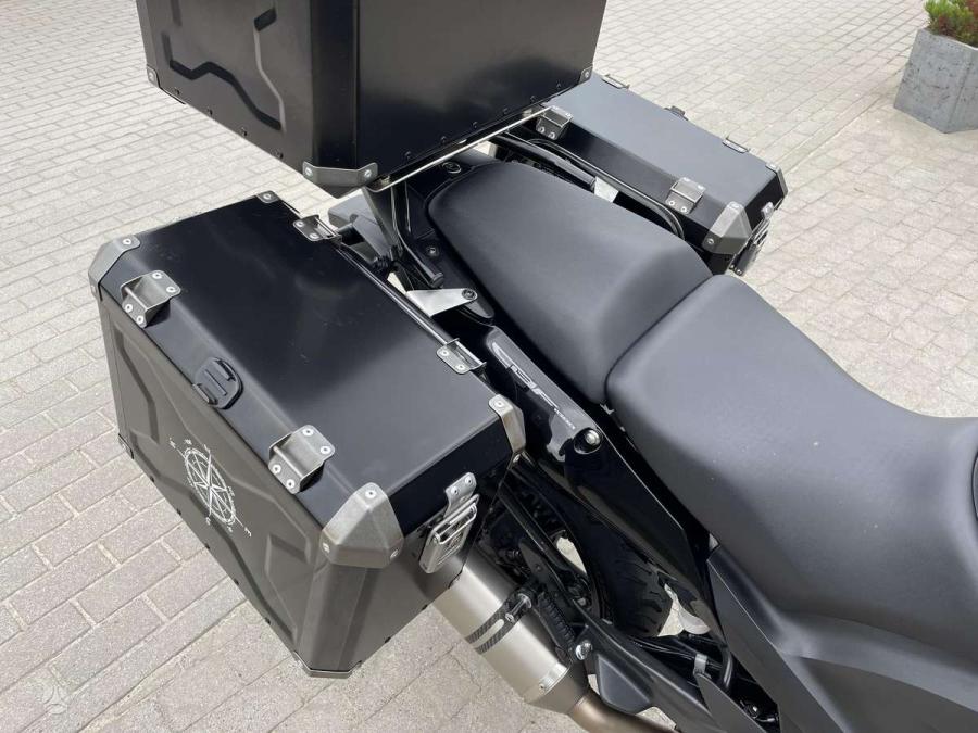 Black Honda CBF 2012 in Klaipeda, with an engine capacity of 1.00 L and mileage of 22 thousand km for 6200 €, photo 21 on AUTOMOTO.COM.LV