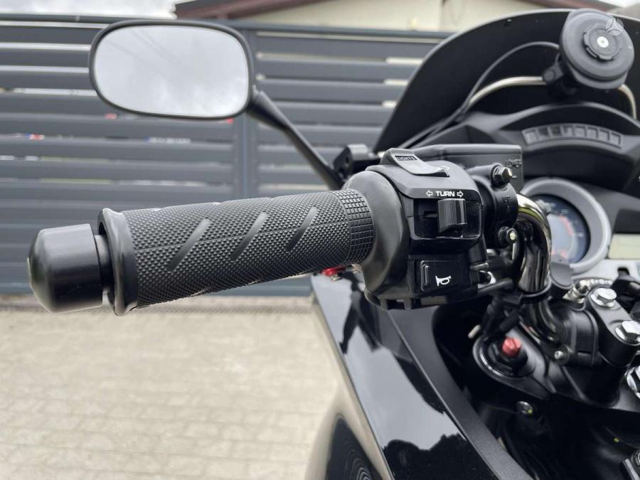 Black Honda CBF 2012 in Klaipeda, with an engine capacity of 1.00 L and mileage of 22 thousand km for 6200 €, photo 27 on AUTOMOTO.COM.LV