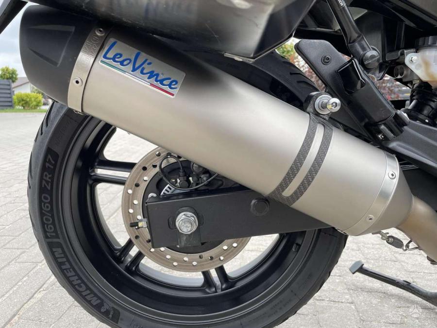 Black Honda CBF 2012 in Klaipeda, with an engine capacity of 1.00 L and mileage of 22 thousand km for 6200 €, photo 29 on AUTOMOTO.COM.LV