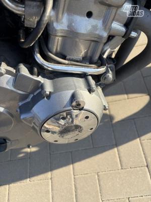 Zils Honda CBF 1989 Kauņa, ar dzinēja tilpumu 0.40 L un nobraukumu 55 tūkst. km par 1500 €, foto 4 vietnē AUTOMOTO.COM.LV
