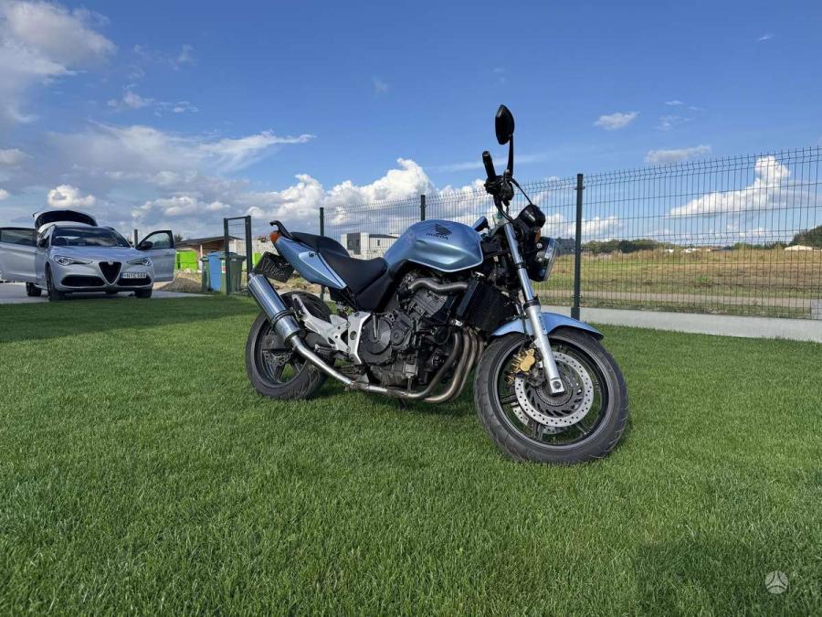 Blue Honda CBF 2004 in Kaunas, with an engine capacity of 0.60 L and mileage of 50 thousand km for 1299 €, photo 3 on AUTOMOTO.COM.LV